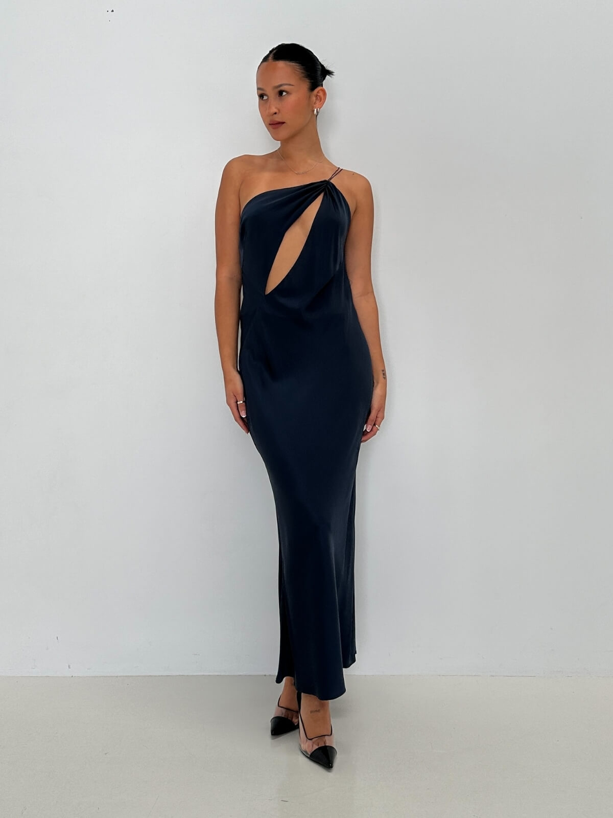 Natalie Rolt | Nadiene Dress - Midnight | Loan That Label